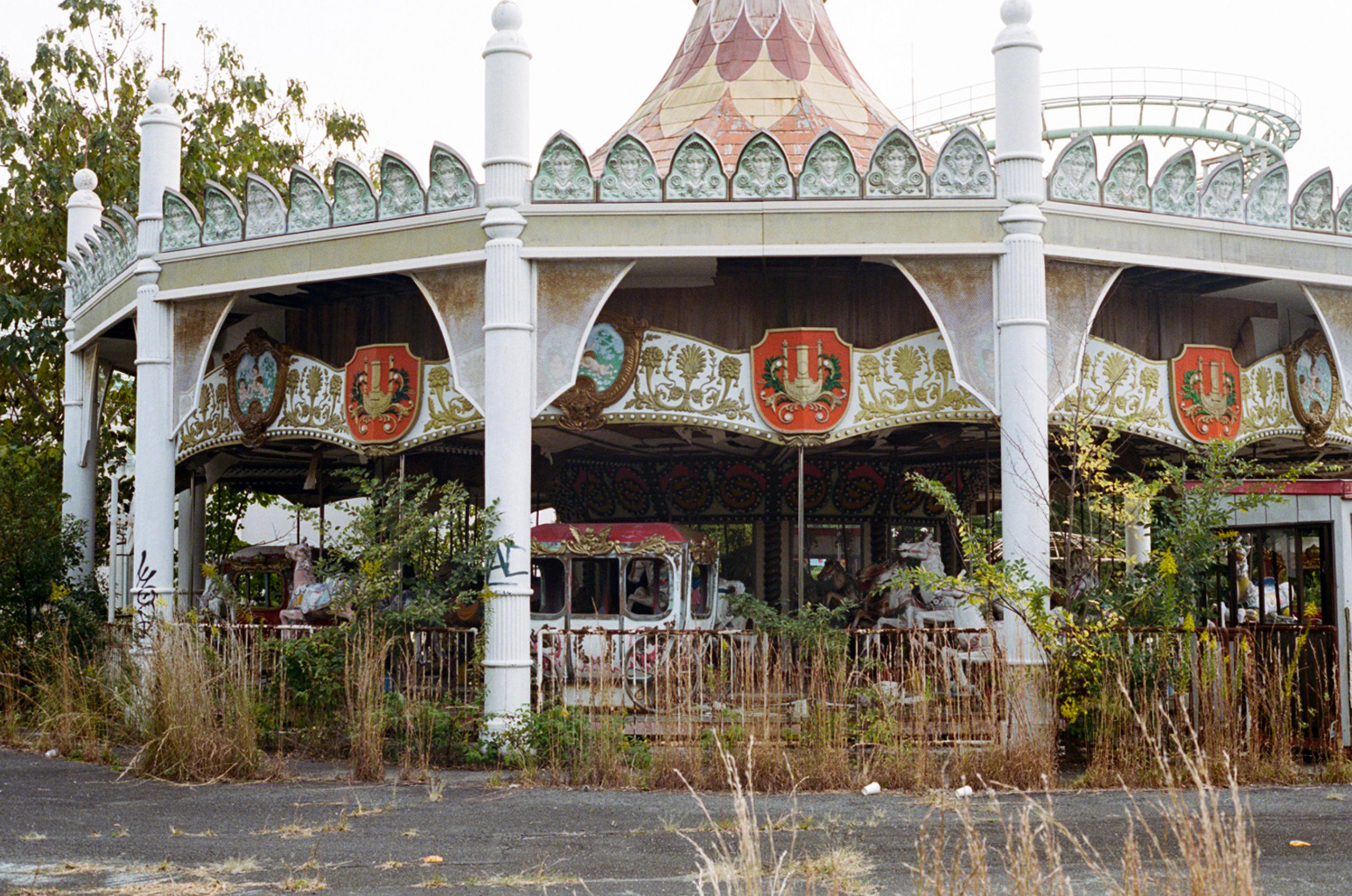 Inside Nara Dreamland, Japan's abandoned theme park - Loud And Quiet
