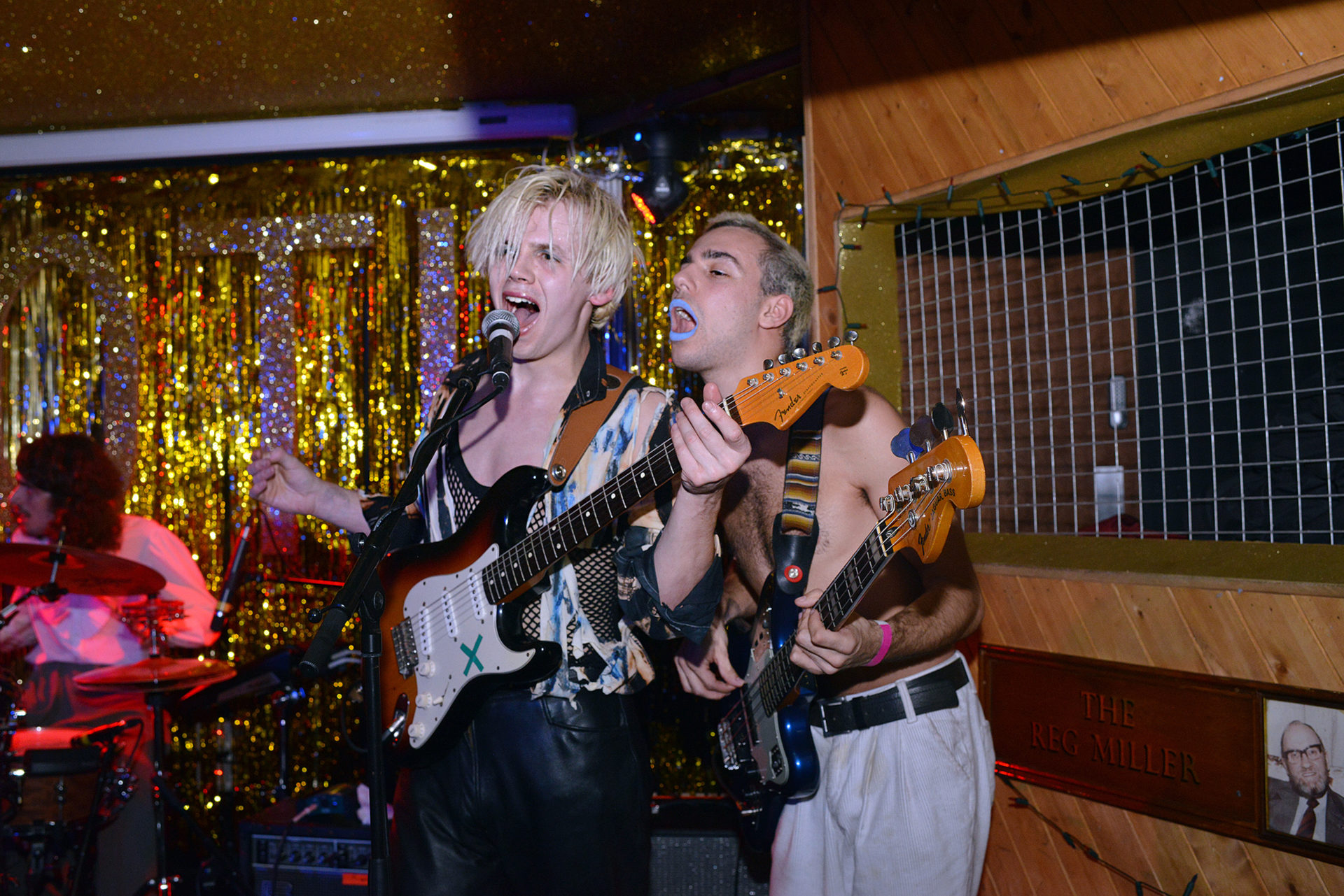 While you were buying Auntie's Christmas socks HMLTD played a matinée ...