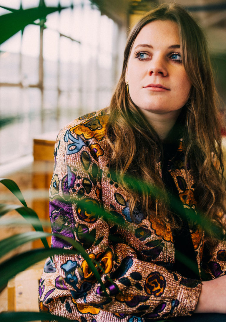 brooke-bentham-161017-3 - Loud And Quiet