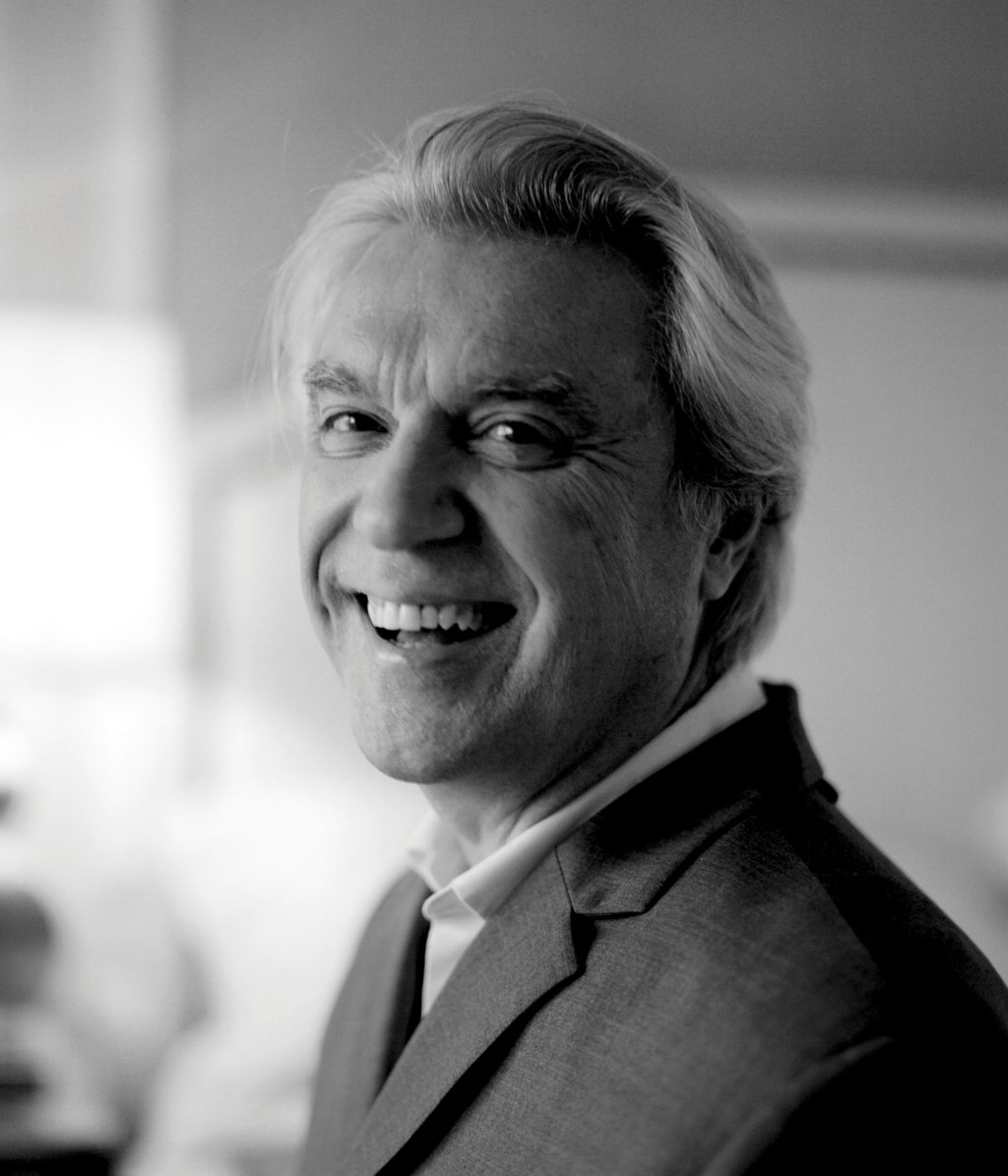 Paranoid Mania and Ecstatic Joy: How David Byrne arrived at ‘American ...