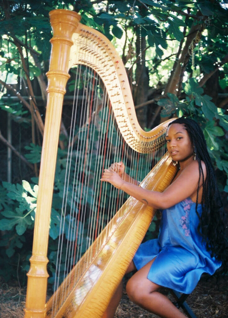 Nailah - Loud And Quiet