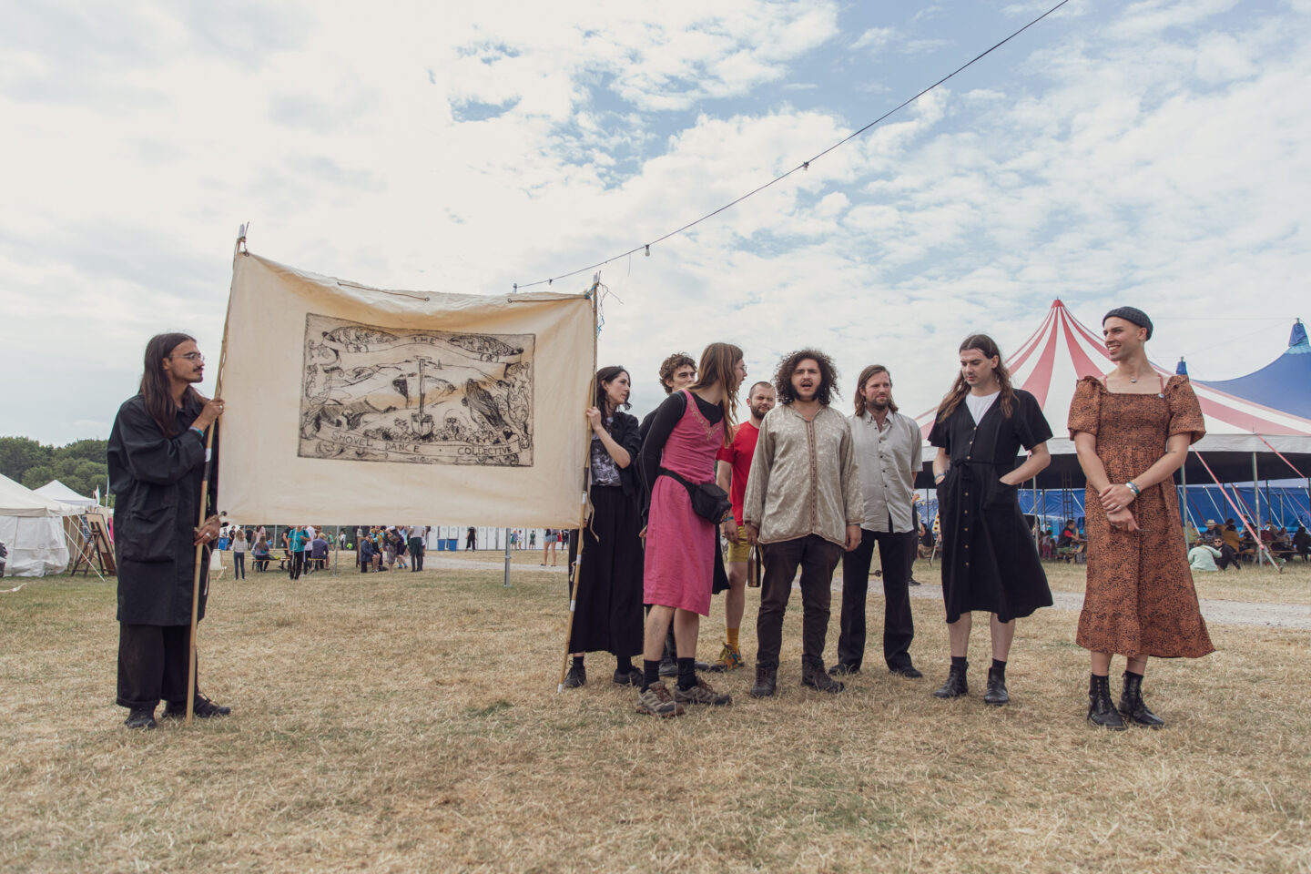 "This is everyone's music" – Shovel Dance Collective led a procession through End Of The Road ...