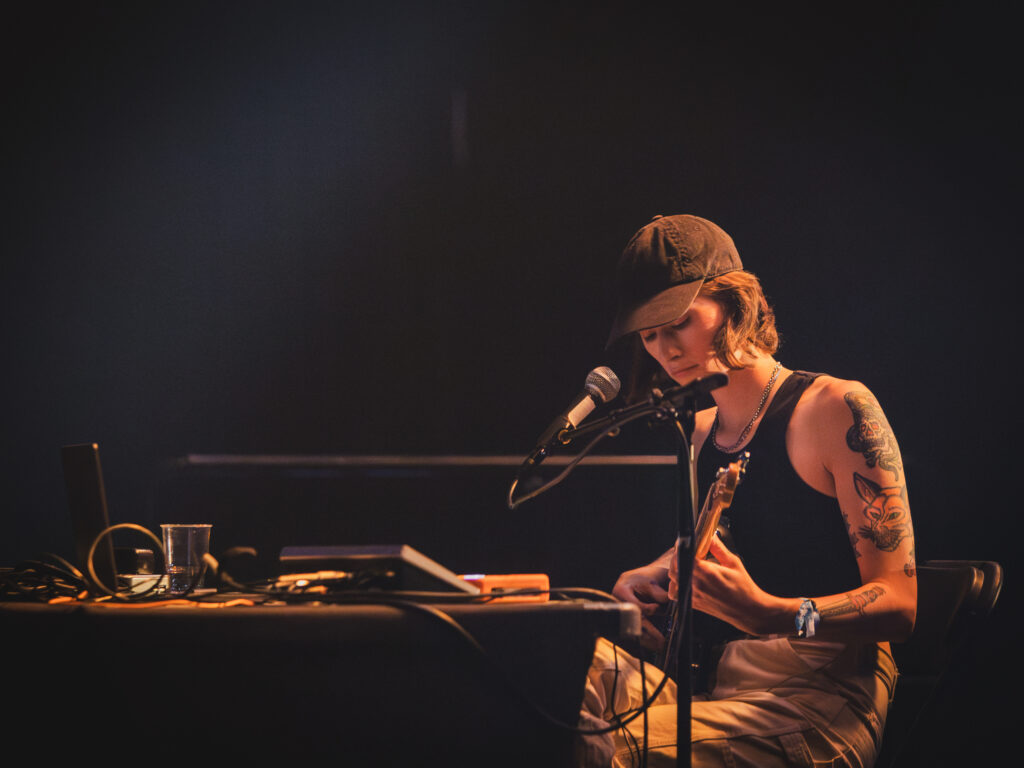 Claire Rousay at Flow: a magical performance featuring a new direction ...