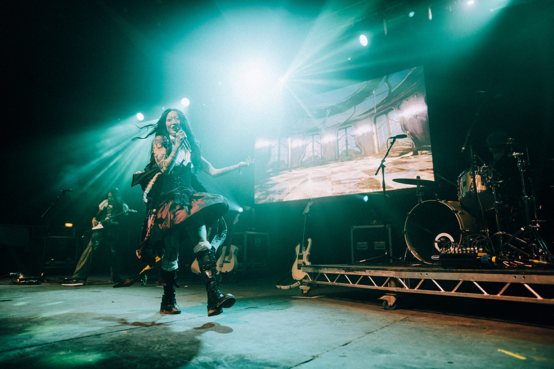 Yeule debuts live band at End Of The Road | Loud And Quiet