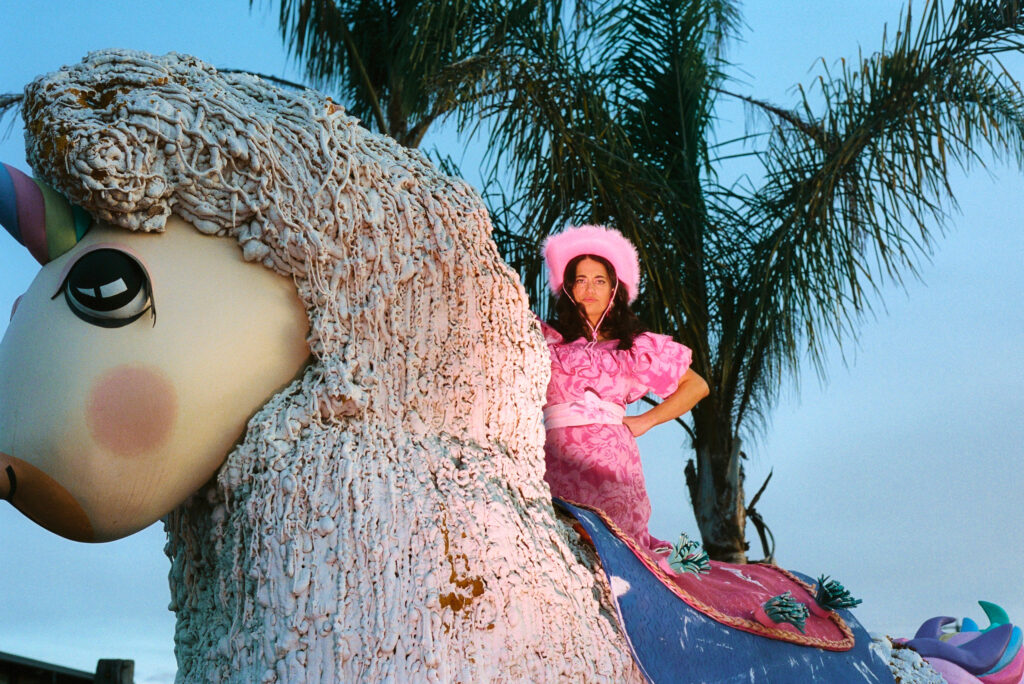 Maple Glider: “When I’m not playing shows, I’m in bed by 9pm” - Loud ...